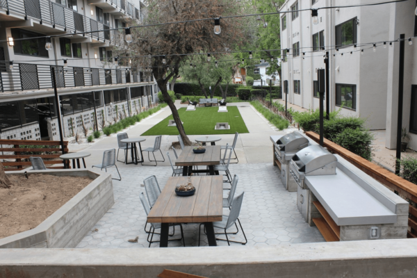 About us - Ari Perez Construction
